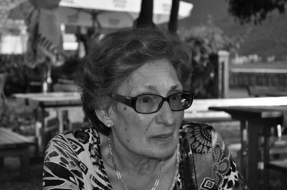 Priznanje „21 novembar“ posthumno prof. dr. Mariji Radulović | Boka News