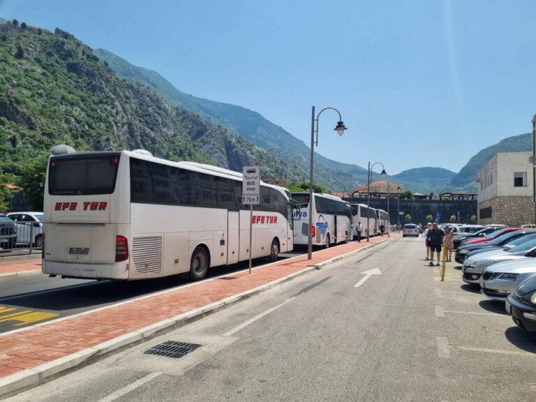 Kotor – obavezno rezervisanje termina dolazaka i odlazaka turističkih ...